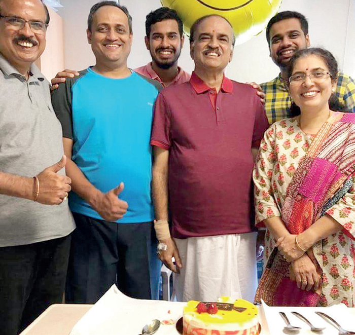 Union Minister Anantha Kumar celebrates 60th birthday in New York hospital