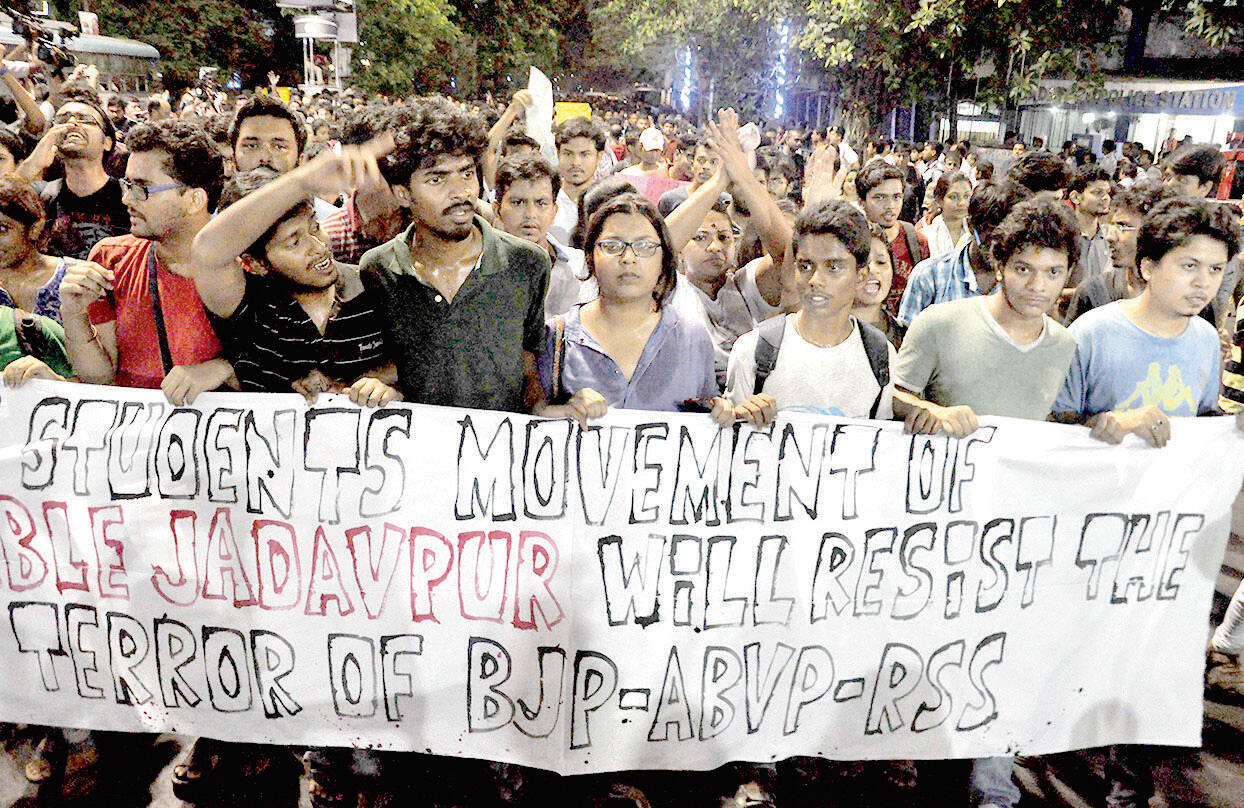 JU hits the streets, protests ‘fascist attack’ on campus