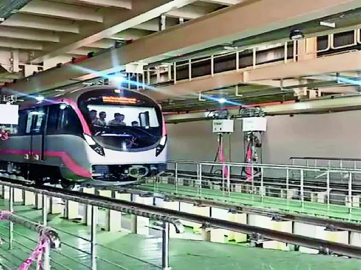 Pink Line metro tests in full swing