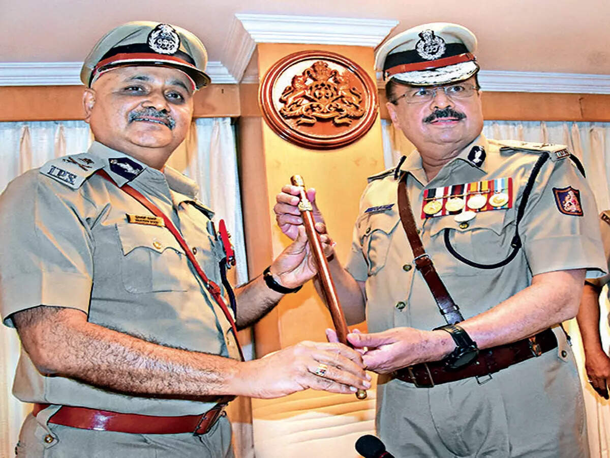 alok mohan: Alok Mohan takes charge as DG&IGP