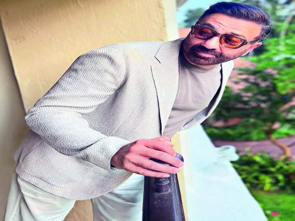 Sunny shuts down rumours