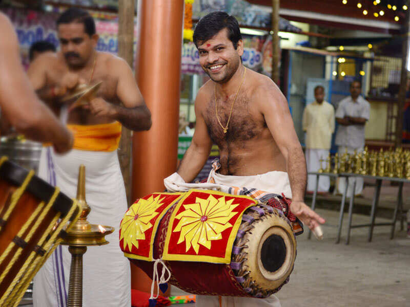 Kalamandalam Hariharan: Many thalams with maddalam | Kochi News - Times ...