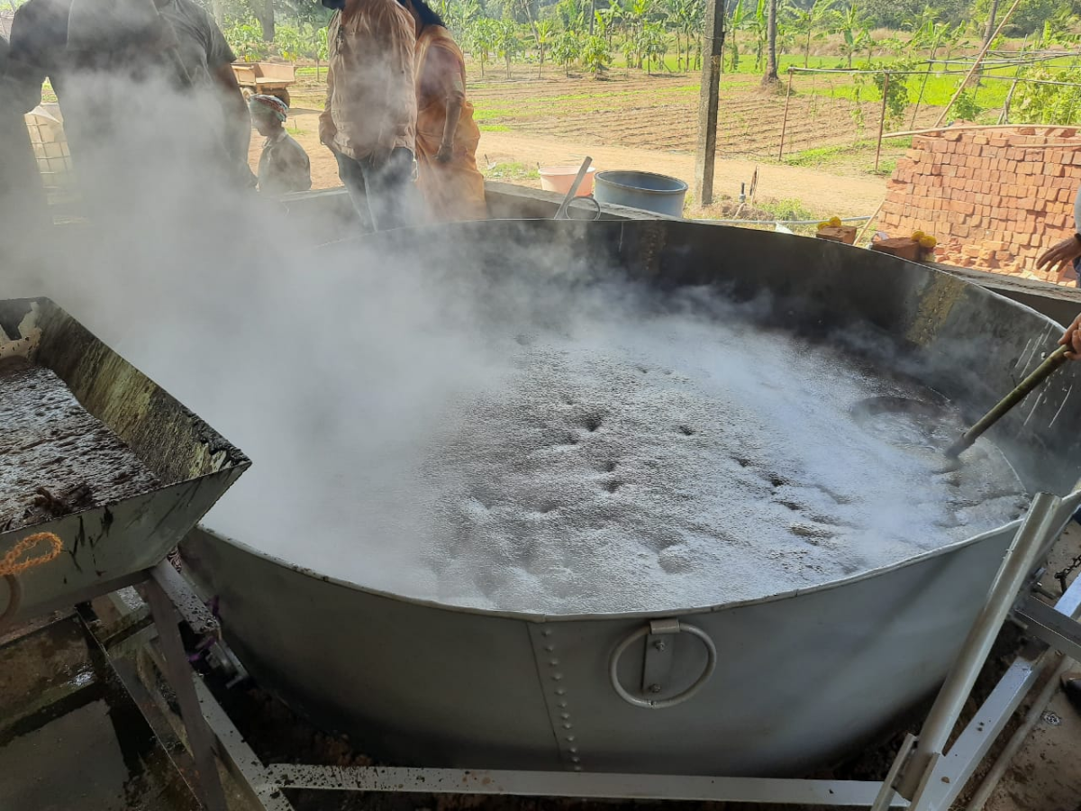 Goa: Cane farmer turns ‘swayampurna’, starts jaggery unit after ...