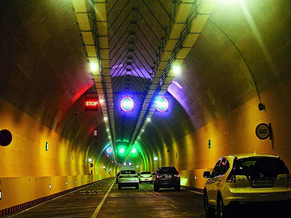 Citizens demand metro phase 3A, reject expensive twin tunnel