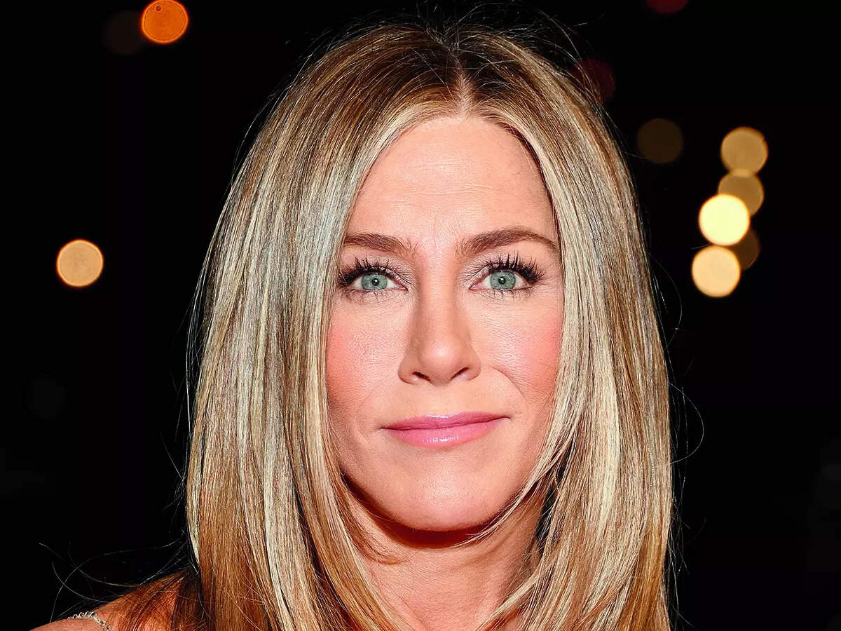 Jennifer shares surprising Broadway career goal