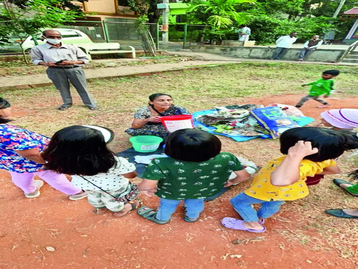 Trash-free birthday bash: A party pledge to go green