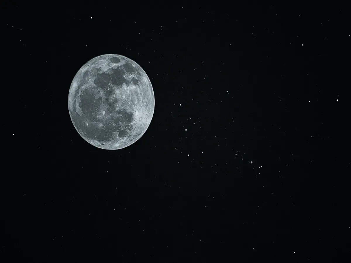 Skywatch June: From rare planet parade to Strawberry Moon