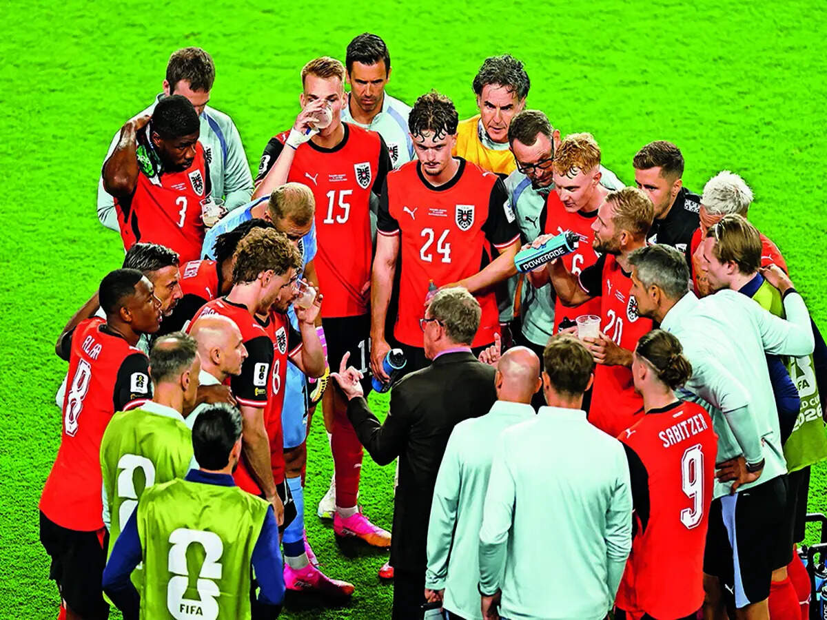 The game will be back after a short hydration break