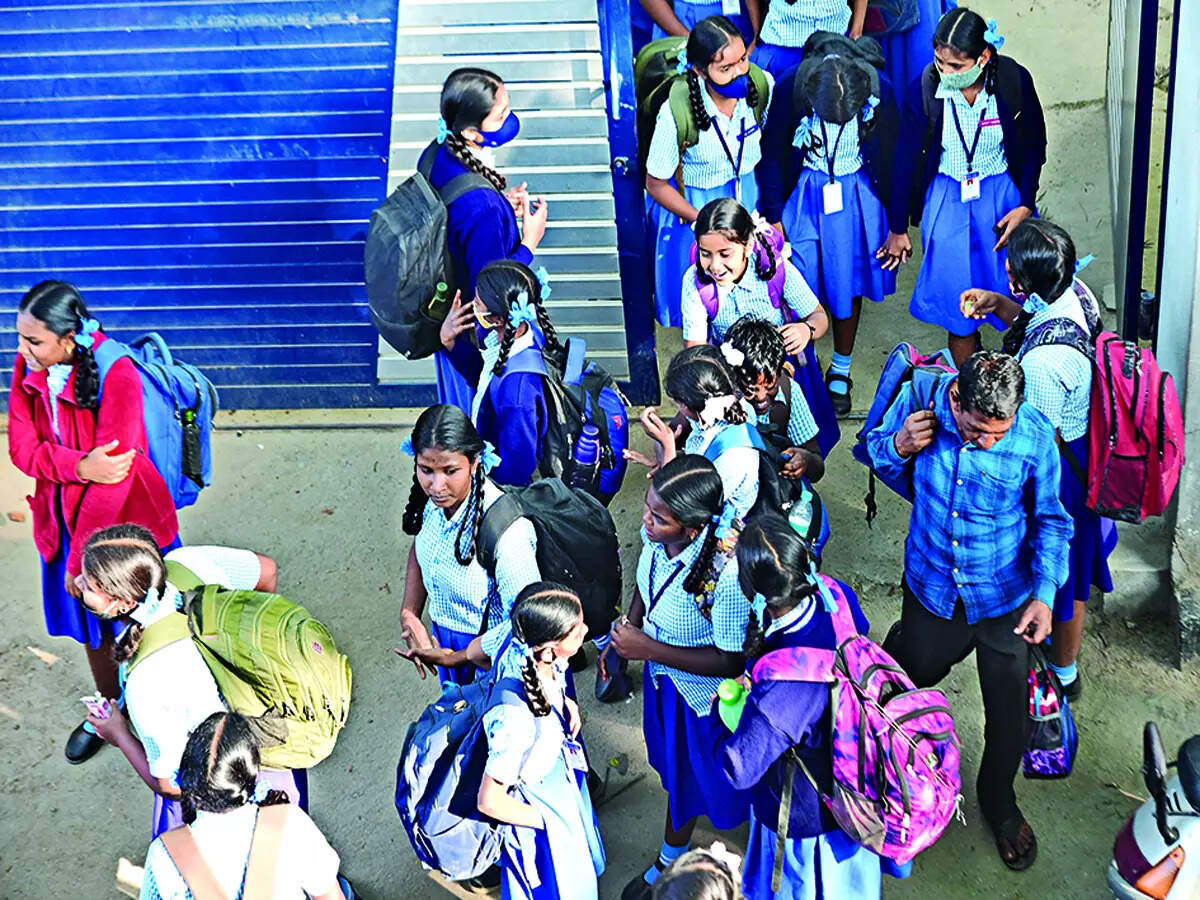 Government school in Kolar gets its first Pink Room