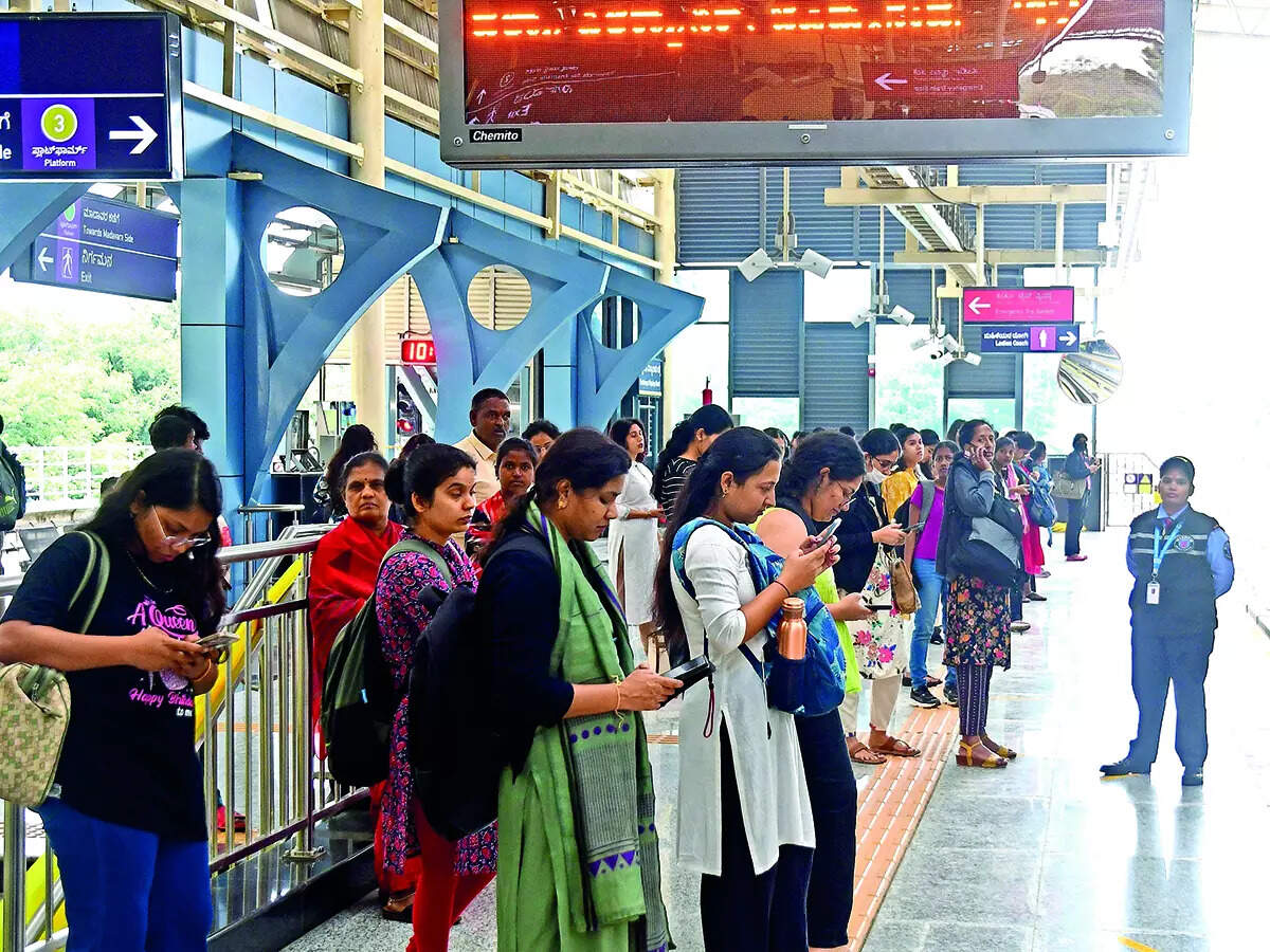 Glitch in the metro matrix