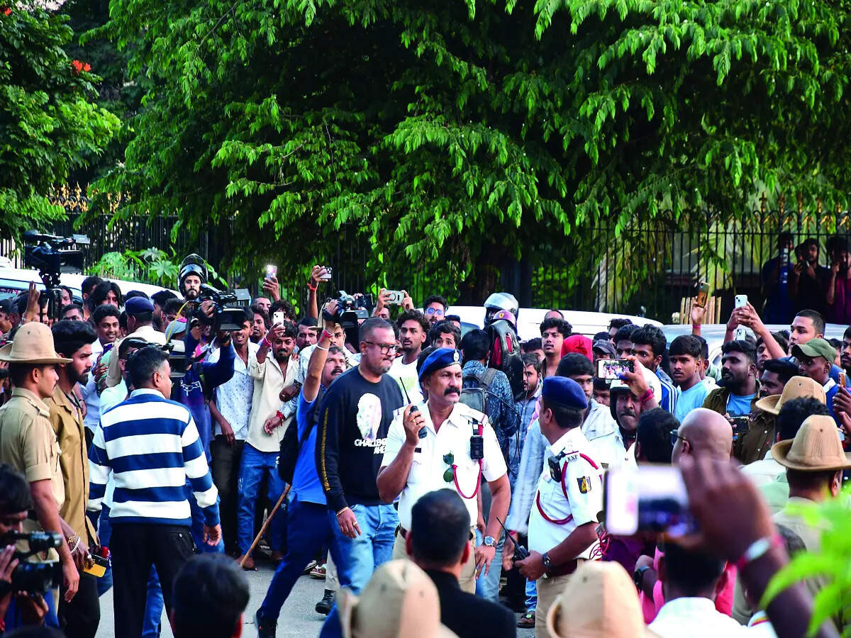 Darshan, Pavithra Gowda arrested after Supreme Court cancels bail