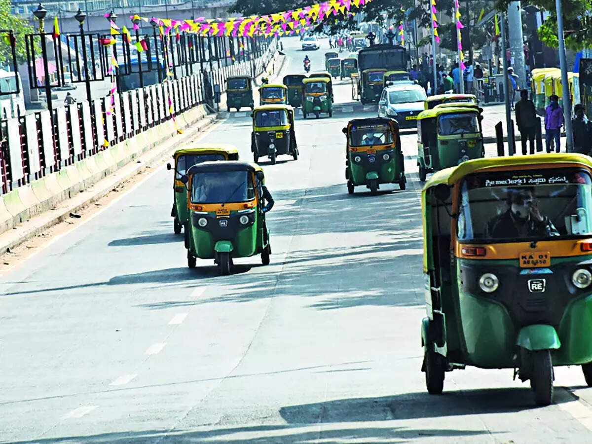 Fare play suggestions to auto aggregators