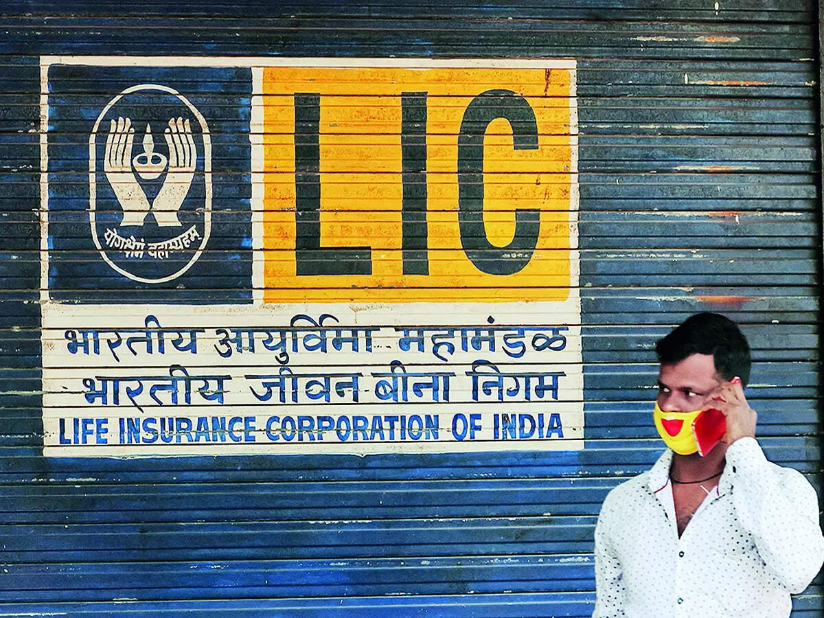 lic: How LIC policyholders can check unclaimed amount