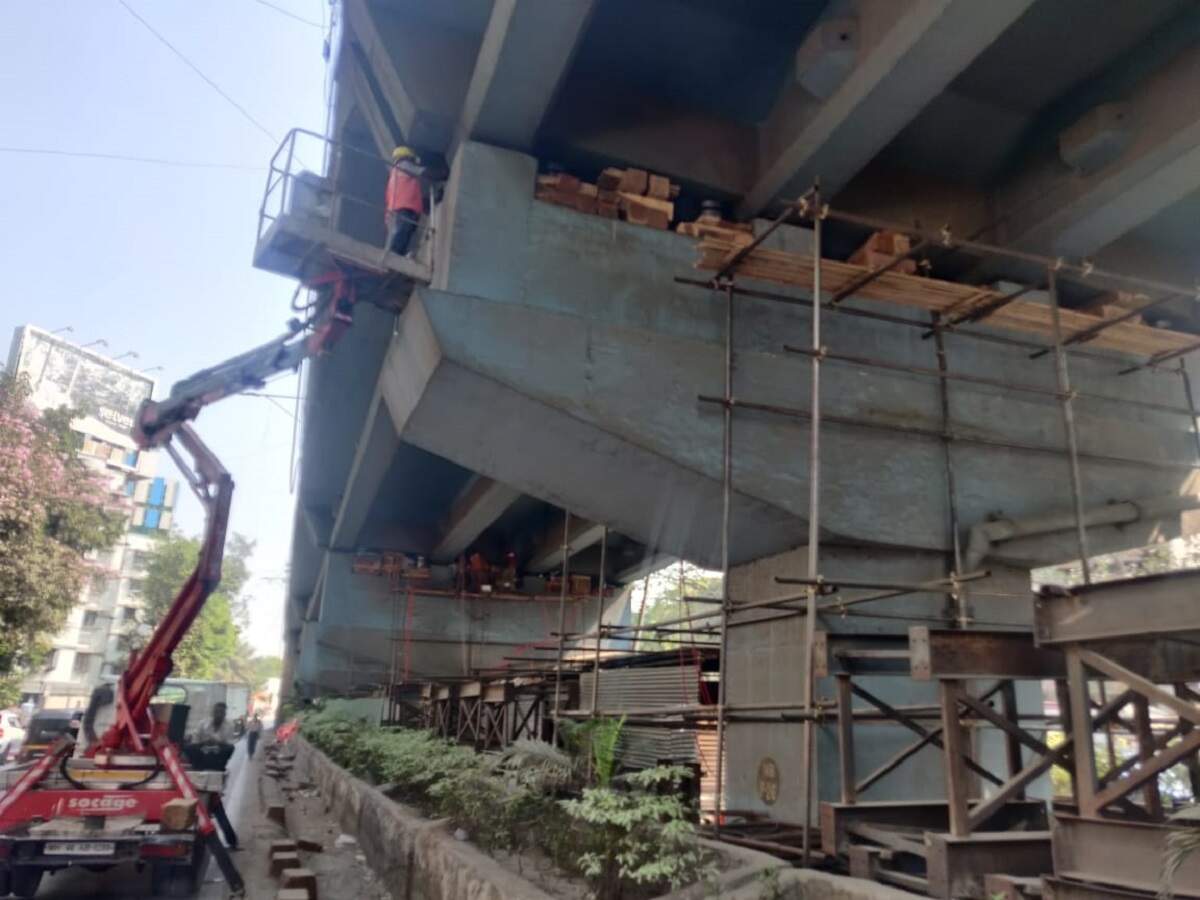 Sion flyover closed to motorists today morning