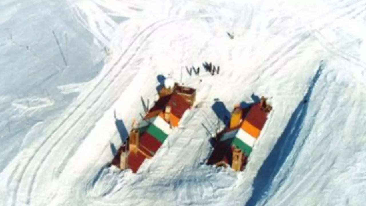 India set up Antarctic base in 60 days, record frozen in time | Goa ...