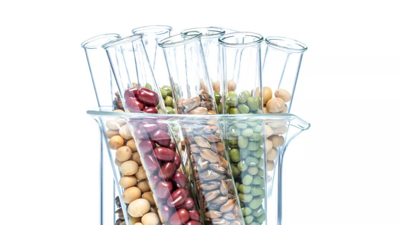 From food in tubes to gelatin-coated snacks: This is how NASA sent food ...