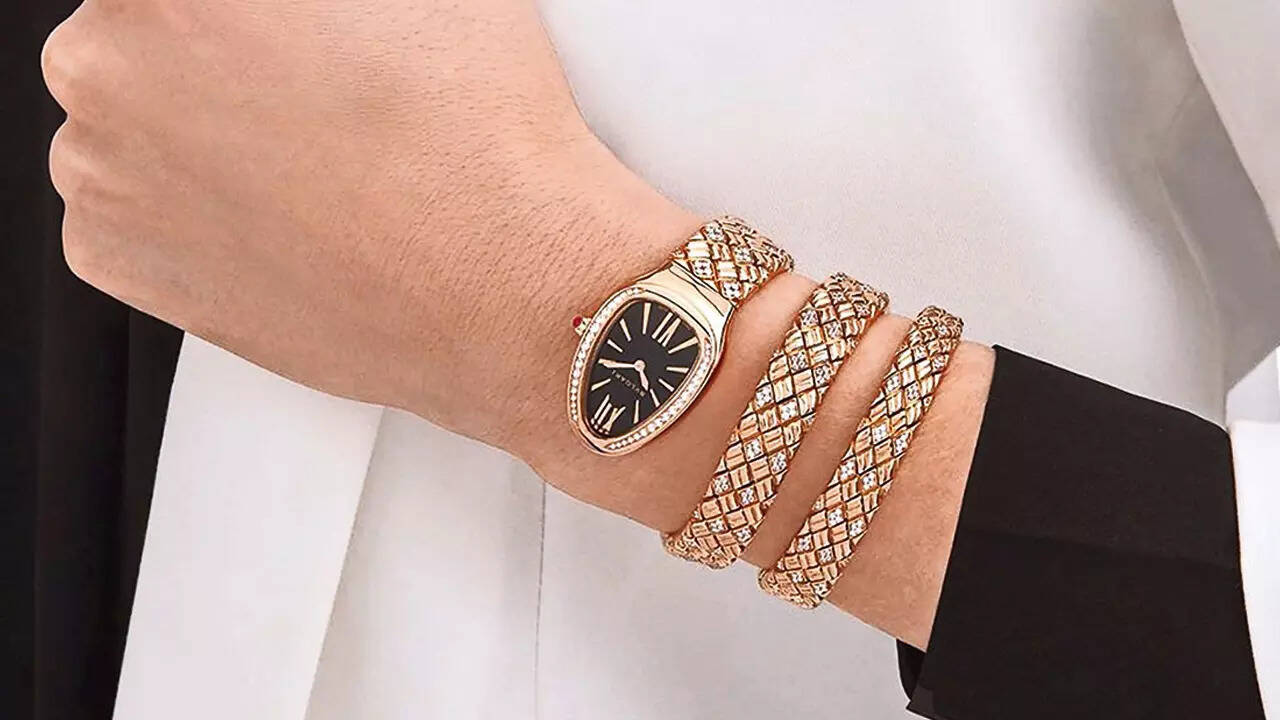 Add a versatile timepiece to your OOTD - Times of India