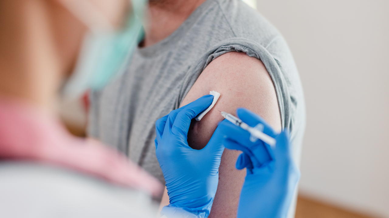Flu Shot: Who should get a flu shot and which is the best time for it ...