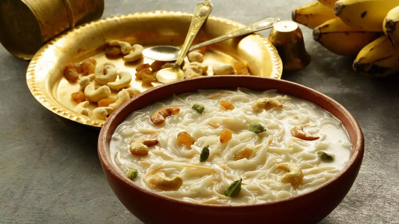 7 Easy ways to make any Kheer thick and creamy - Times of India