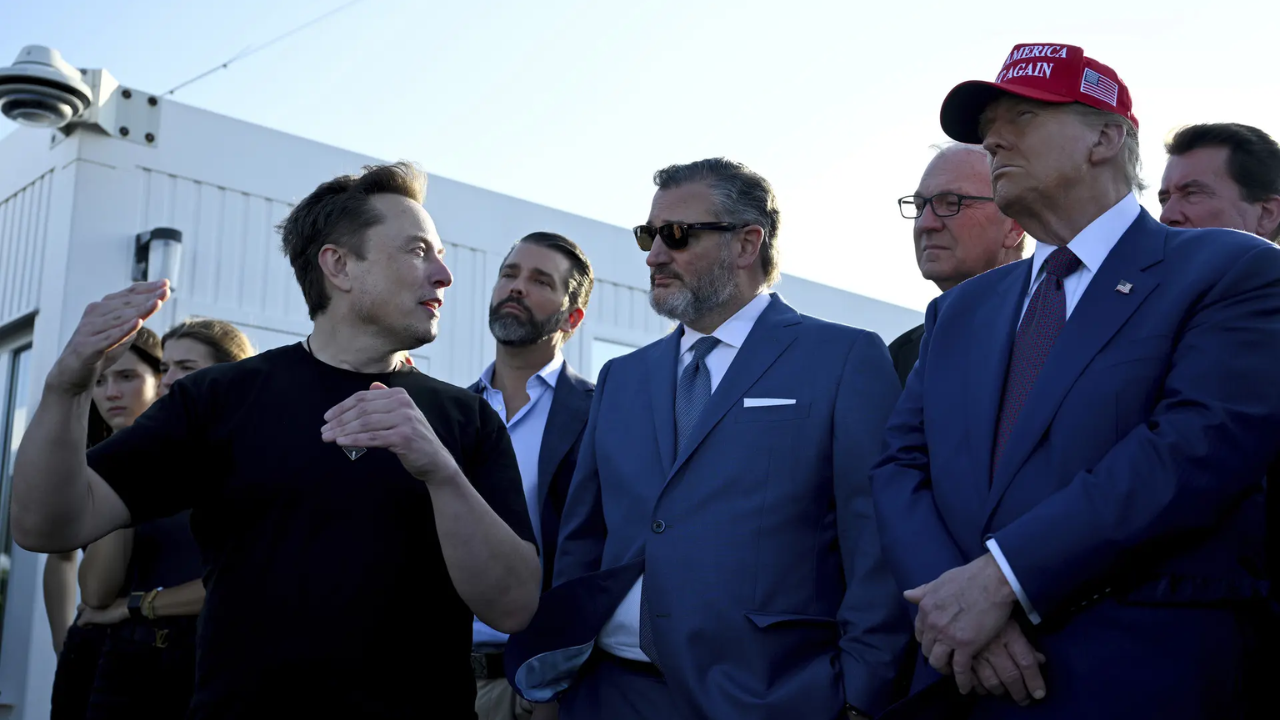 SpaceX Starship Rocket Launch: Elon Musk plays host as Donald Trump ...