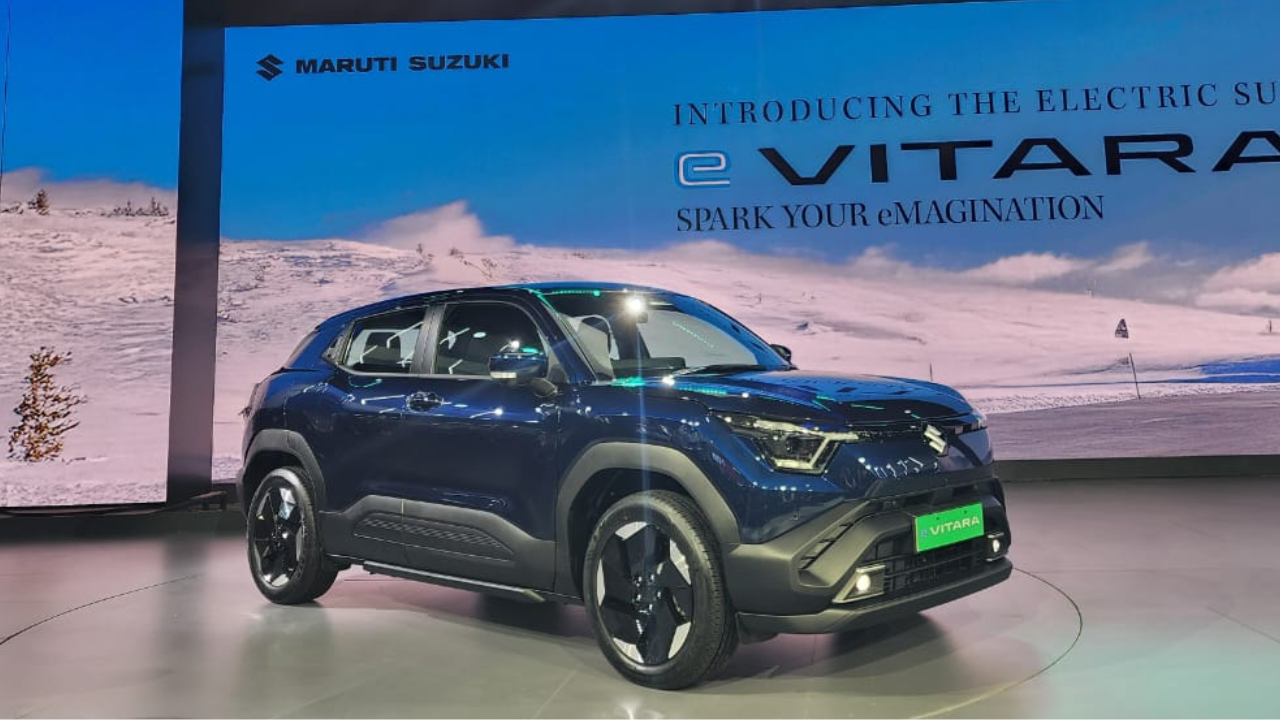 Maruti Suzuki e-Vitara revealed at Bharat Mobility Expo: Creta EV rival ...