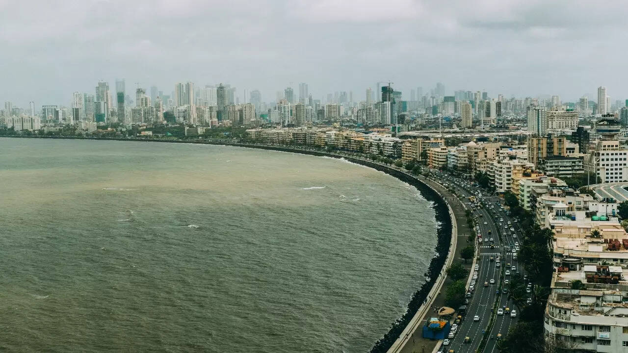 Mumbai’s Coastal Road expands: New stretch from Haji Ali to Marine Drive opens for public ...