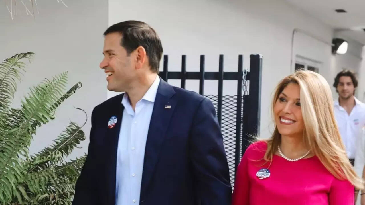 Married to a cheerleader and father of four; All you need to know about ...