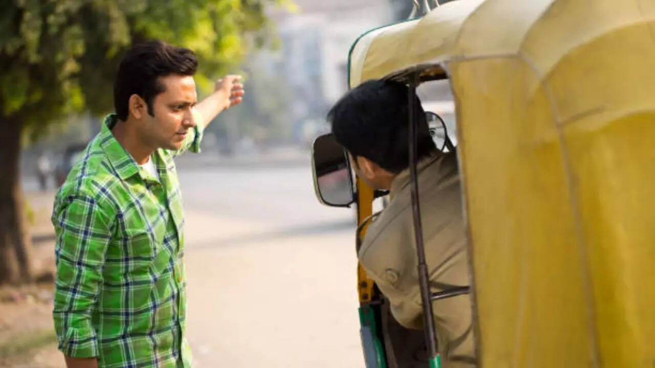 Bengaluru auto driver threatens to slap passenger over fare dispute ...