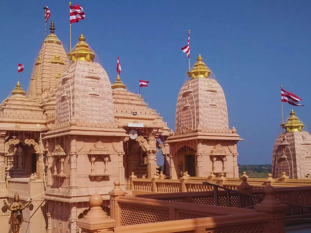 Historic moment at Ram Temple in Ayodhya; shikhar to be installed ...