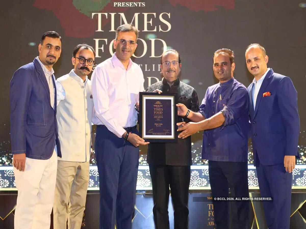 Delish food, glamourous poses and candid conversations at TFNA | Events ...