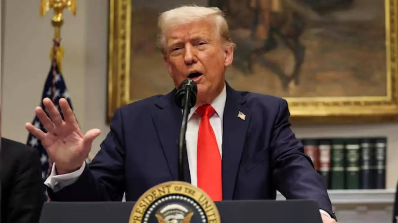 After Harvard, now Columbia: Trump to cut federal student loans and ...