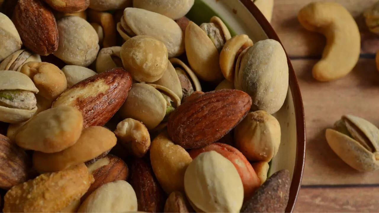 Weight Loss: Trying to lose weight? Here’s the best nut to help you ...