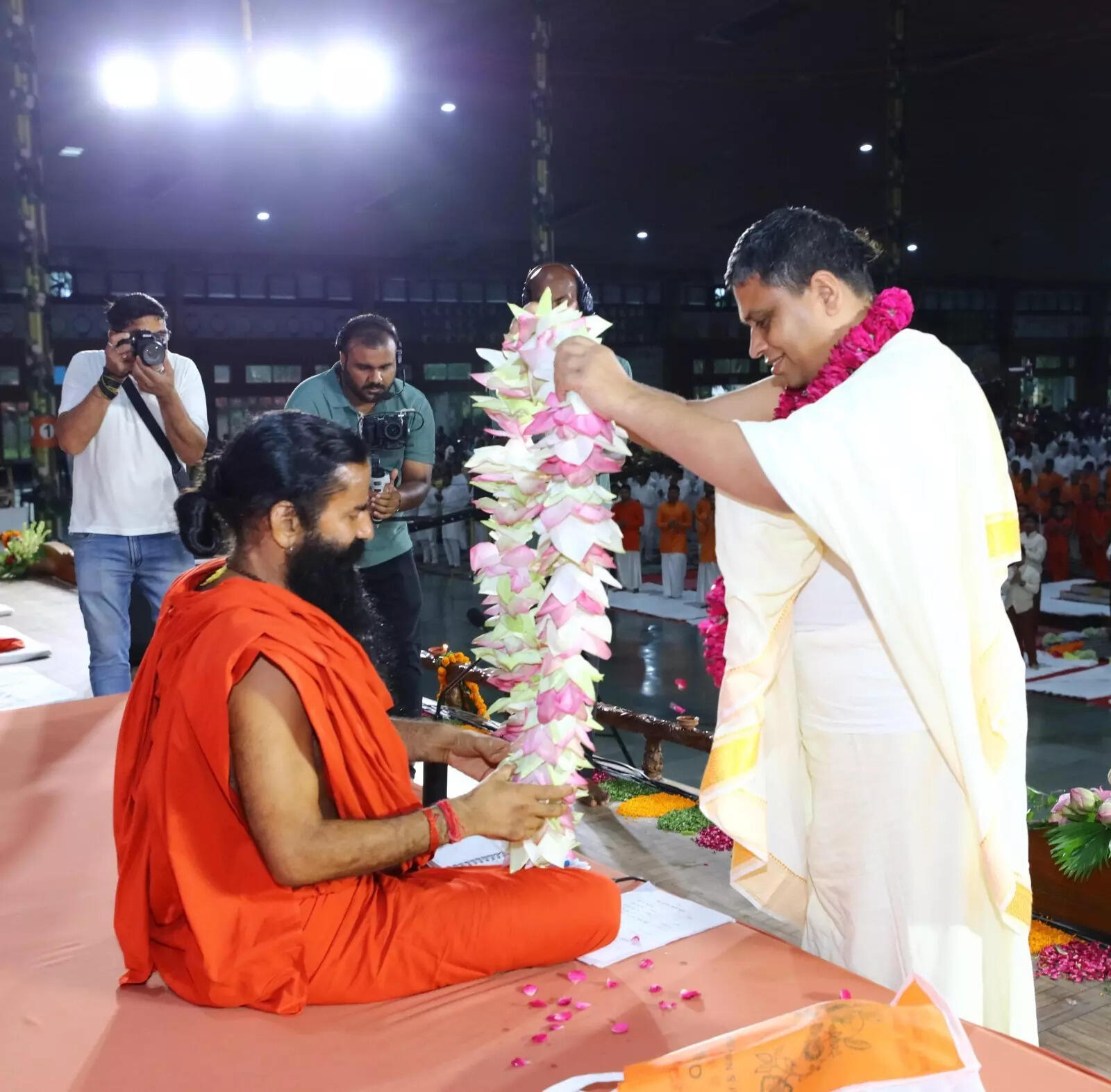 Patanjali Yogpeeth celebrates Guru Purnima with devotion; Swami Ramdev ...