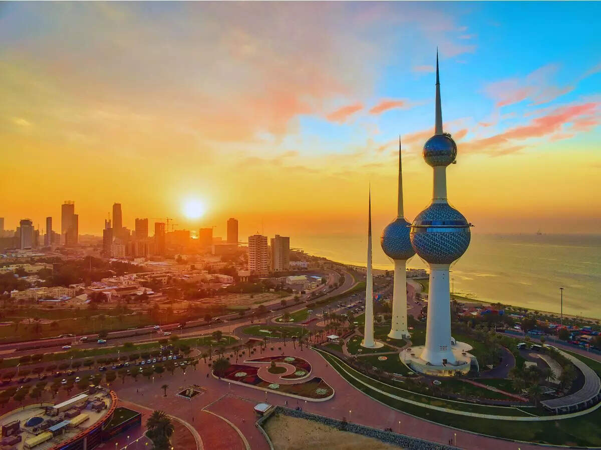 Kuwait introduces new e-Visa for four visa categories; no embassy visit ...