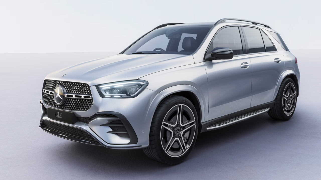 2025 BMW X5 vs Mercedes-Benz GLE: Price, dimensions, features, specs compared - The Times of India