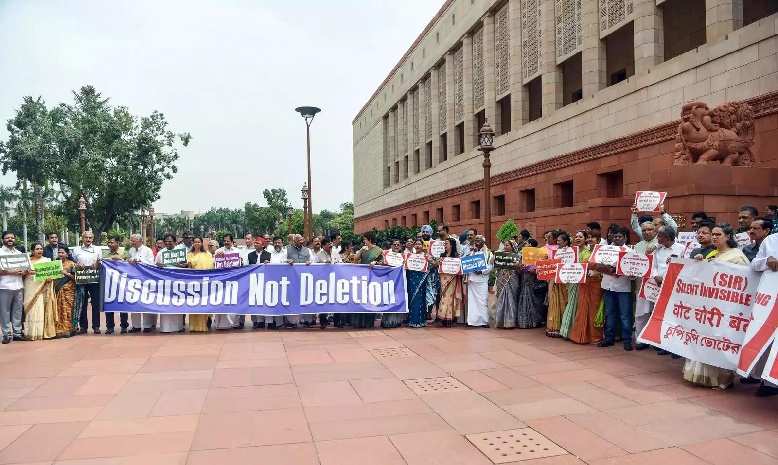 From Bihar to Bengal: How SIR is reshaping voter rolls; a deep dive ...