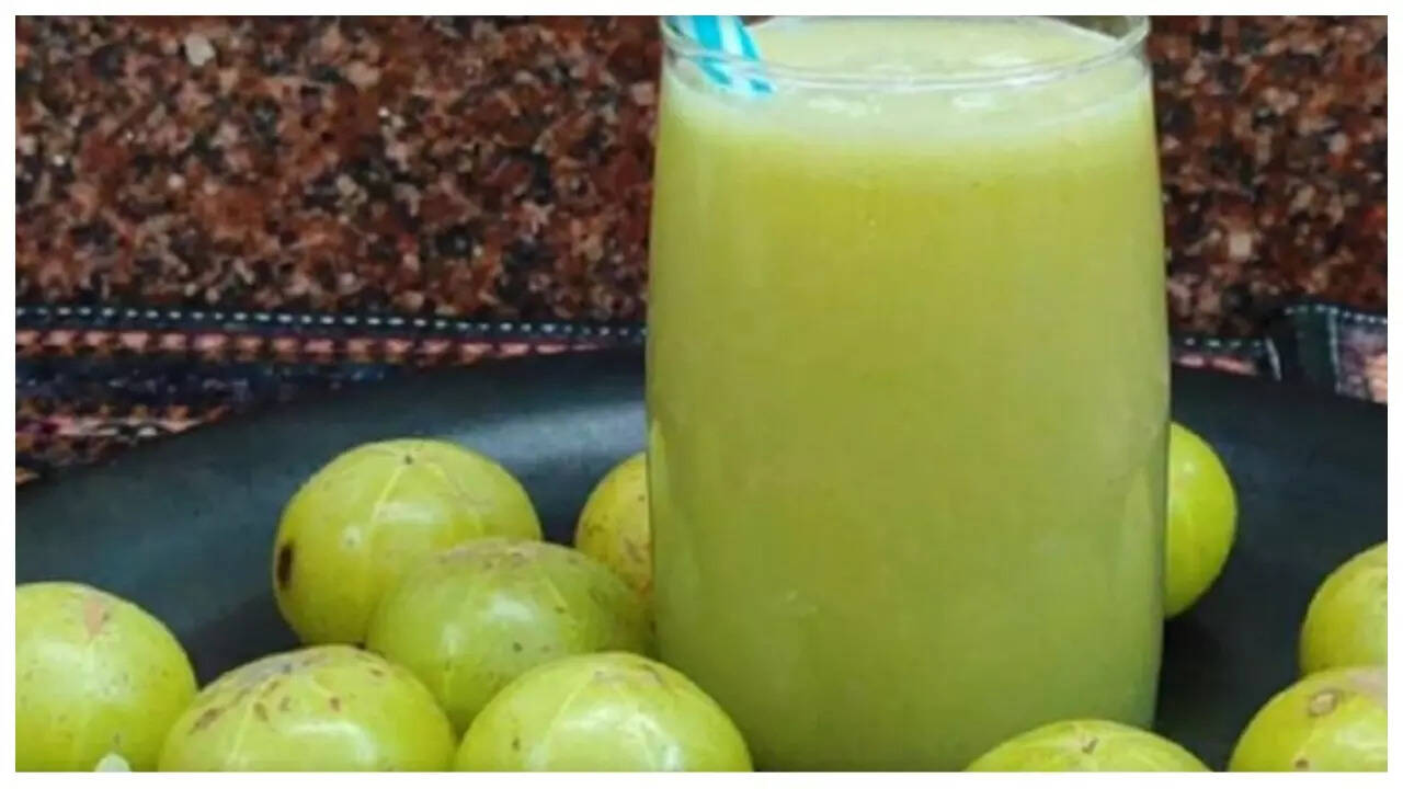 Amla juice vs Giloy juice: Which is better for Diabetes? | - The Times ...