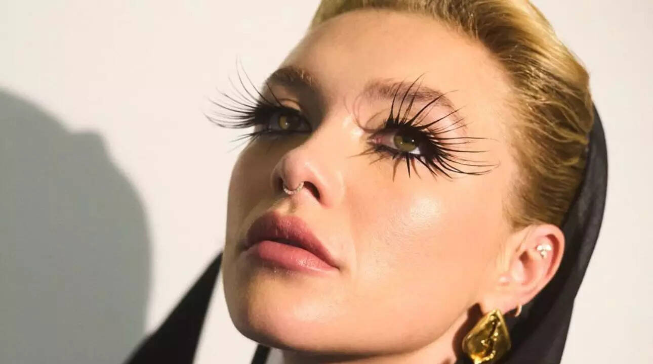 Clowncore Beauty: A Bold Trend Transforming Fashion and Self-Expression ...