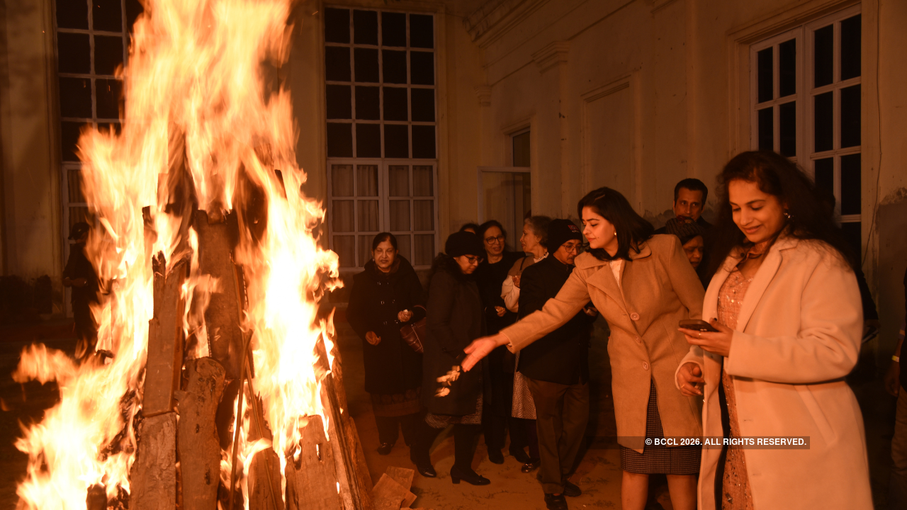 Popcorn, potlucks, & parties: Lohri traditions meet trends | Delhi News ...