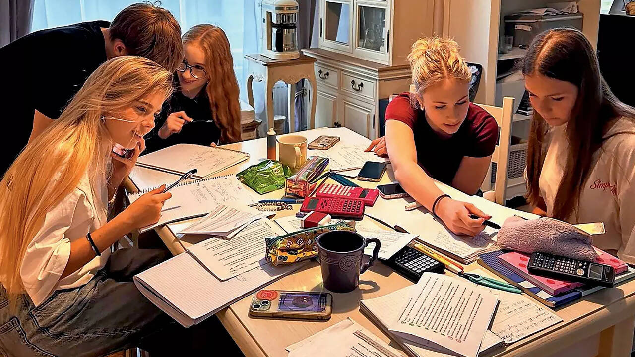 Emails, bills & appointments: Conquer the chaos with friends at admin ...