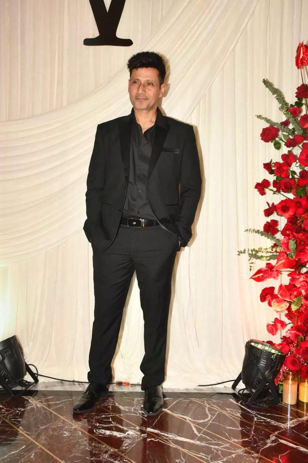 Prakriti Kakar–Vijay Anand wedding reception: Sisters Akriti Kakar and ...