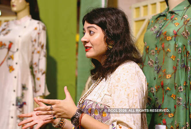 Revival of traditional weaves at this ongoing exhibition in Janpath ...