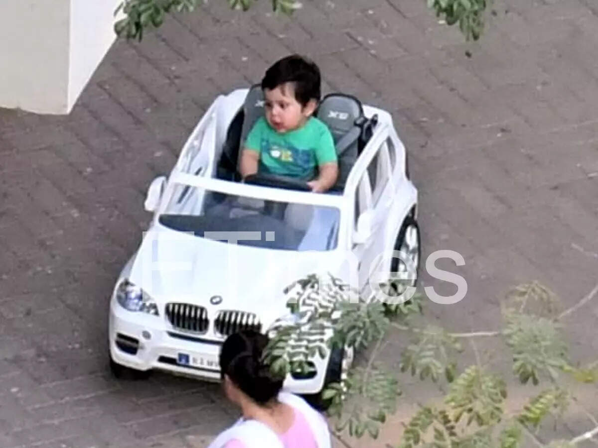 Jeh Ali Khan takes big brother Taimur Ali Khan's car for a spin ...
