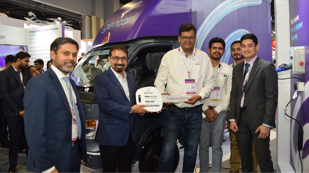Gentari: Gentari signs MoUs with MoEVing to provide 1,000 three-wheeler ...