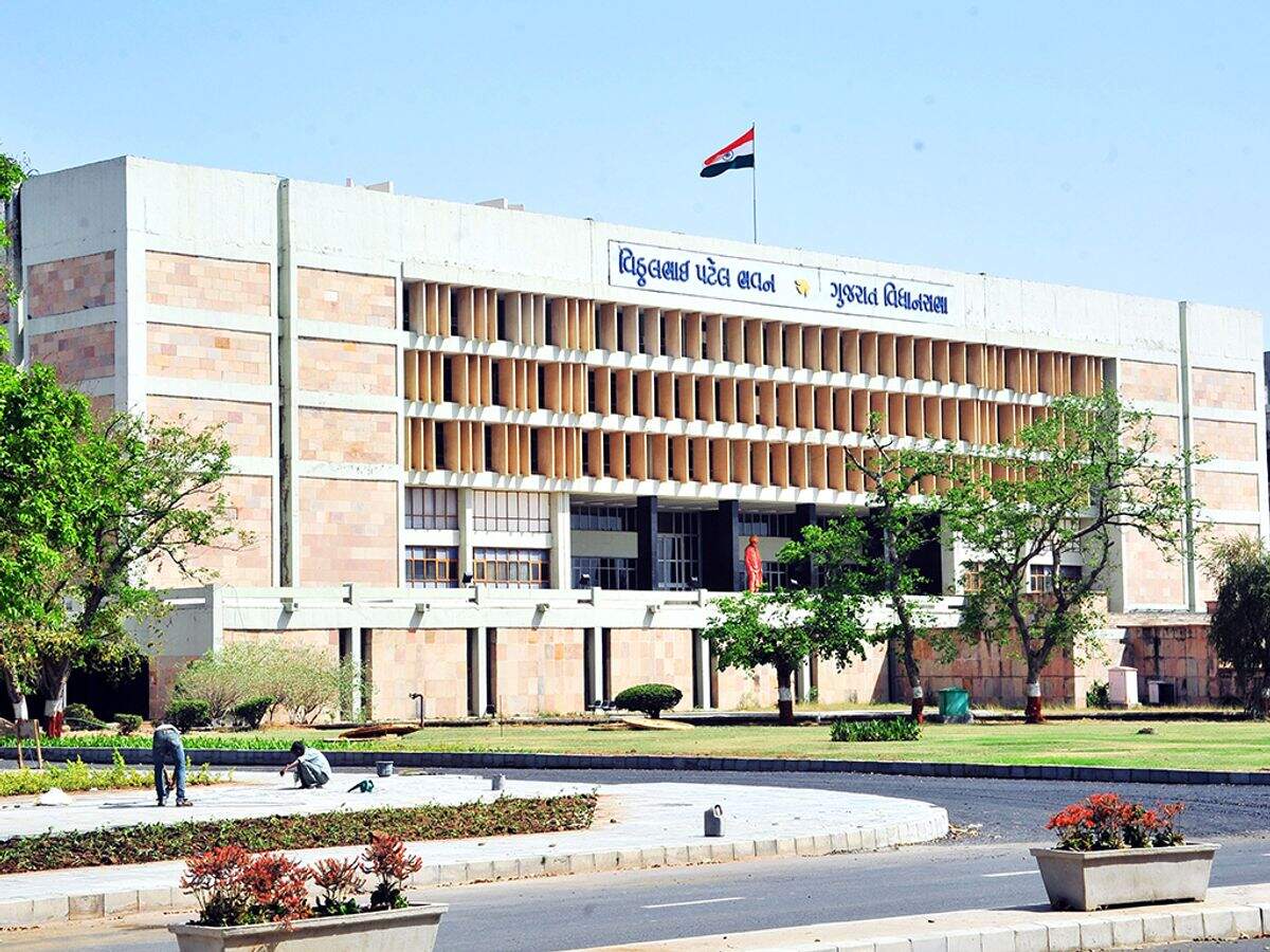 Gujarat govt appoints administrator for Sabarmati University