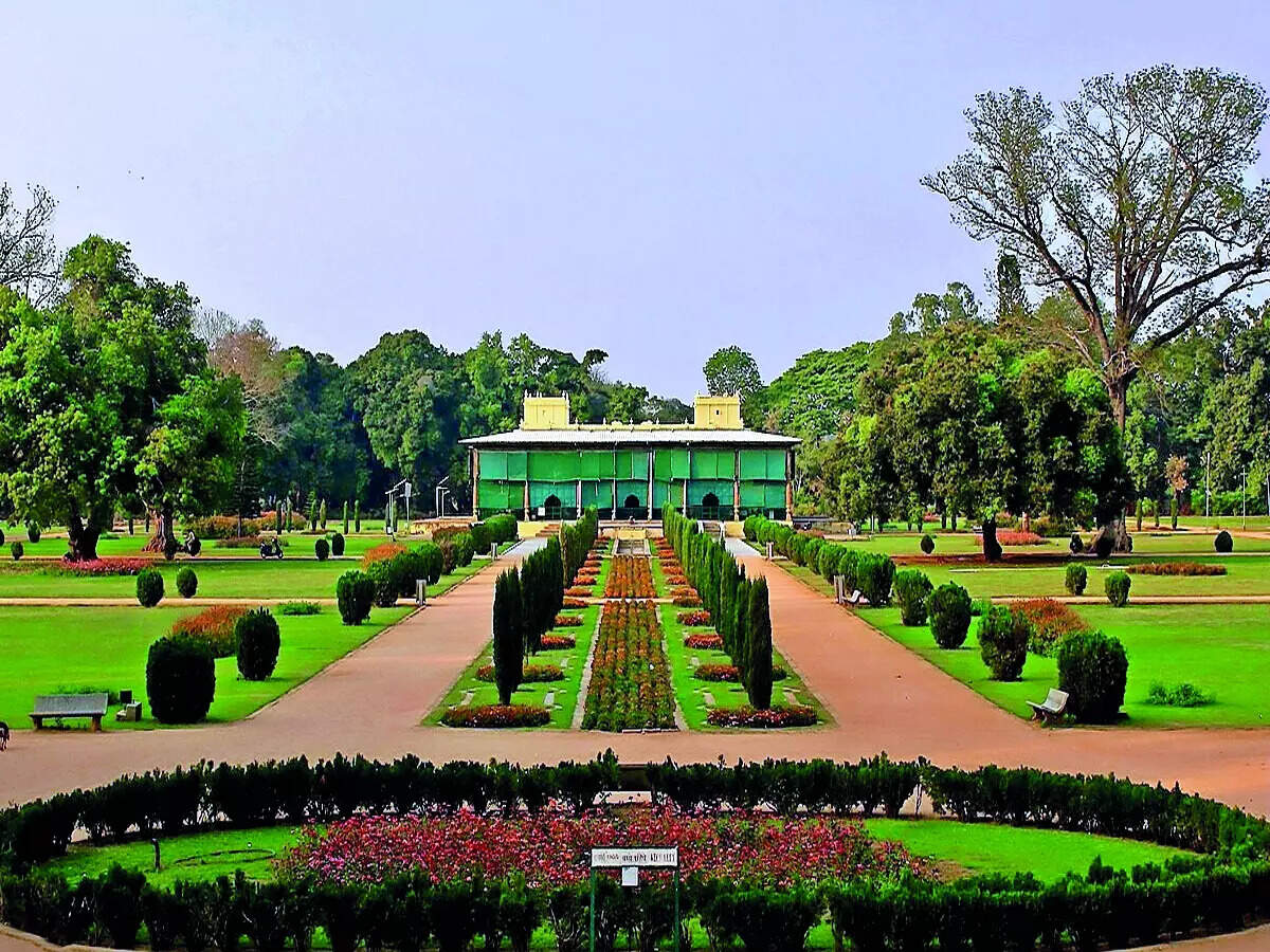 No need to queue up, book tickets online for Tipu Palace