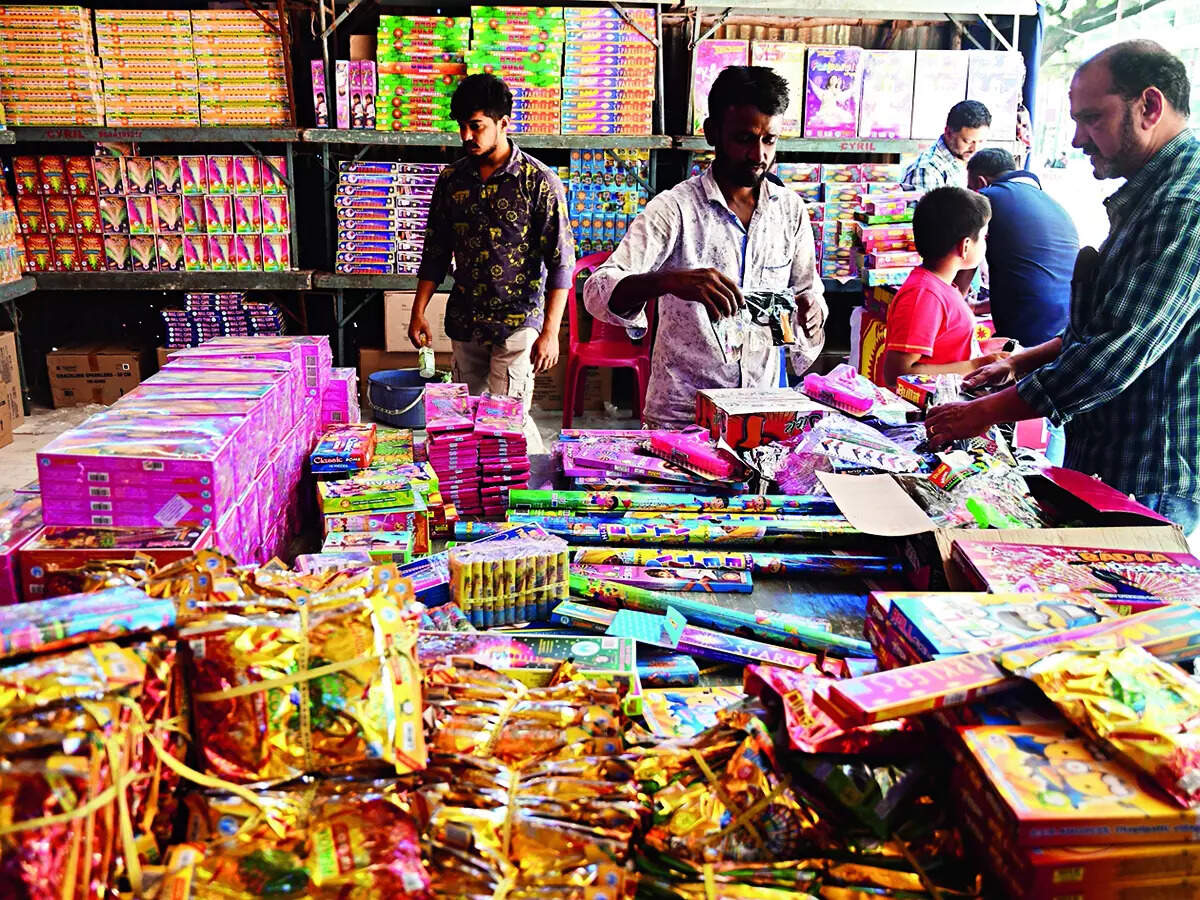 deepawali: BM Health: Eye on your eyes, this Deepawali