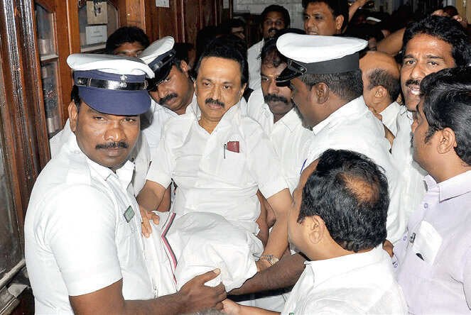 DMK members suspended en masse