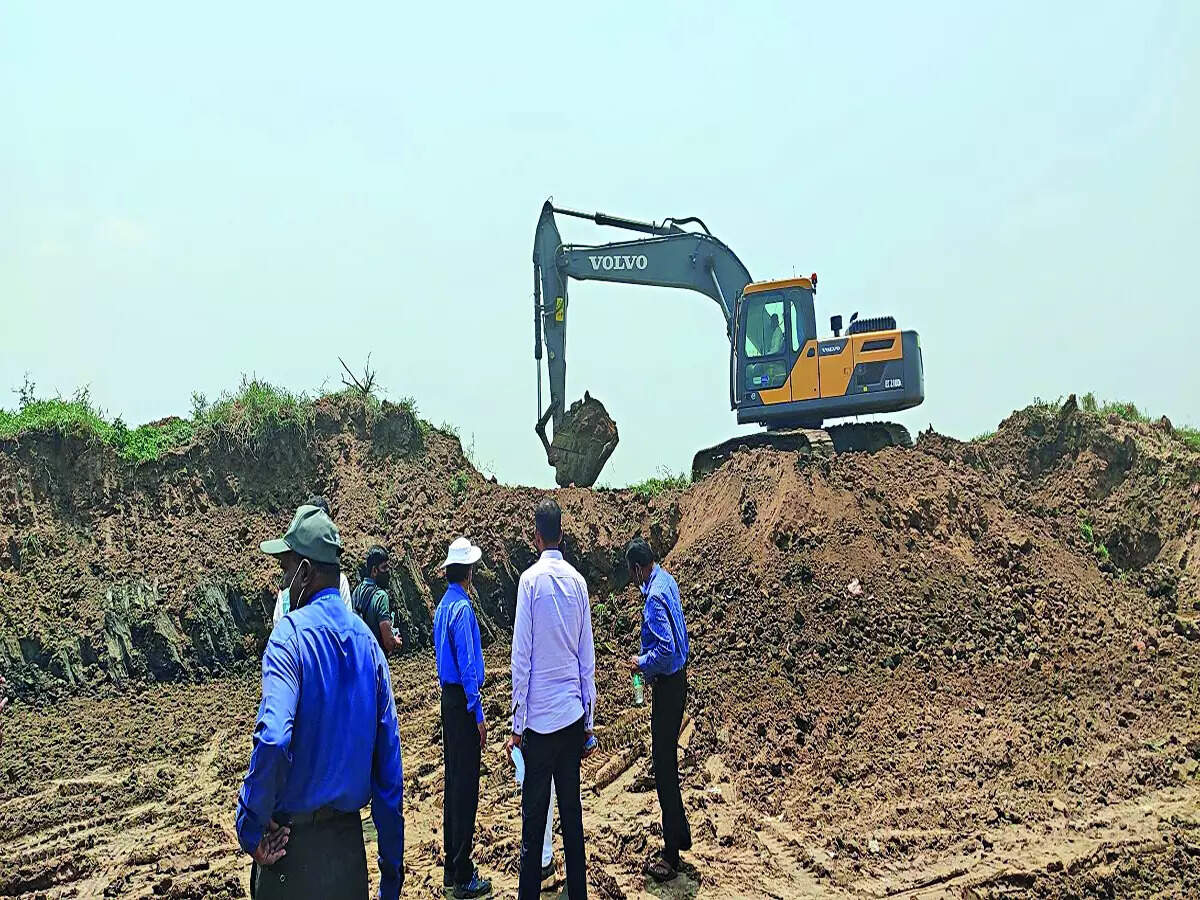 Silt, still in transit