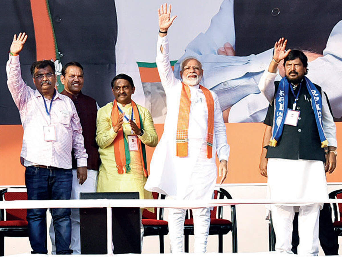 PM Modi Rally in Navi Mumbai: Asks for votes for BJP's 'double engine'